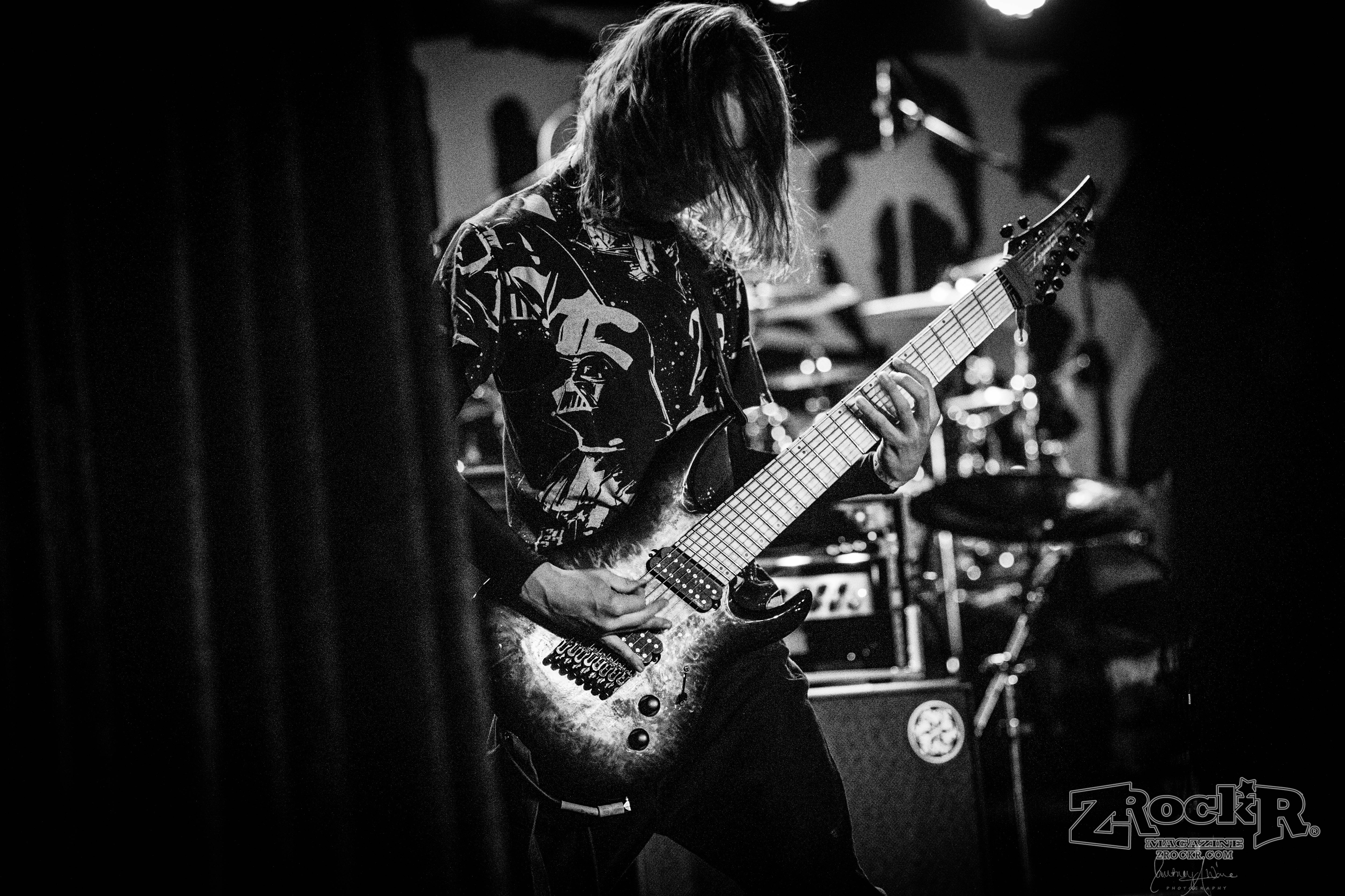 Vatican Falling (5) – ZRockR Magazine