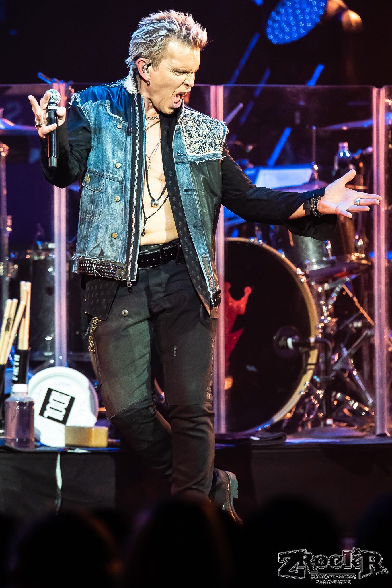 Remembering Alexander Zayas Through Photos - ZRockR Magazine