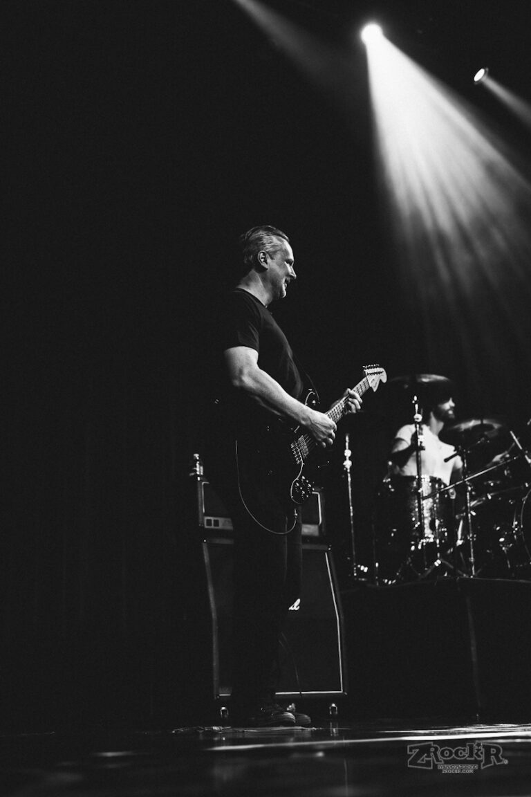 Here’s To The Night! Eve6 Turns Sunset Station Inside Out And Made Us Look To Their Future ...